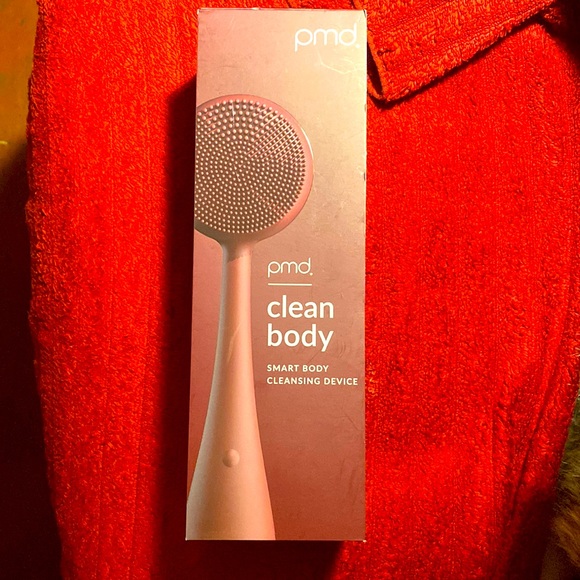 PMD | Bath & Body | Sold Pmd Clean Body Smart Body Cleansing Device ...